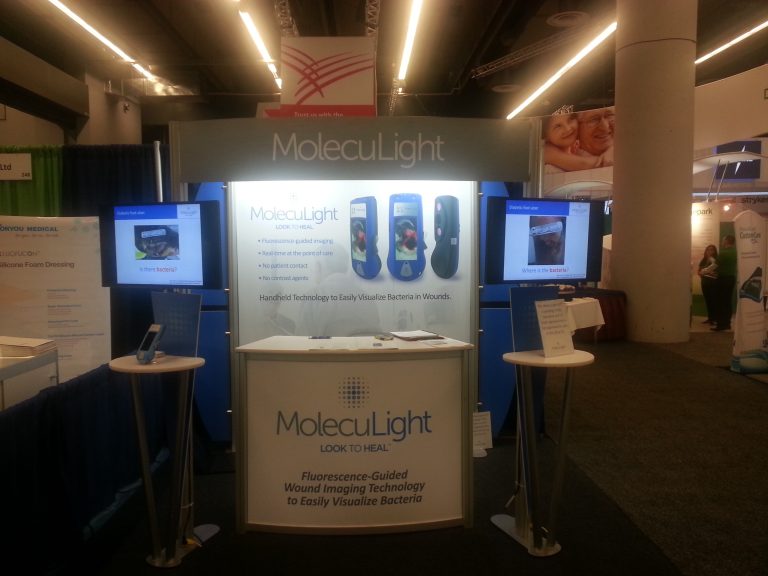 MolecuLight exhibited at 2016 WOCN Society Conference